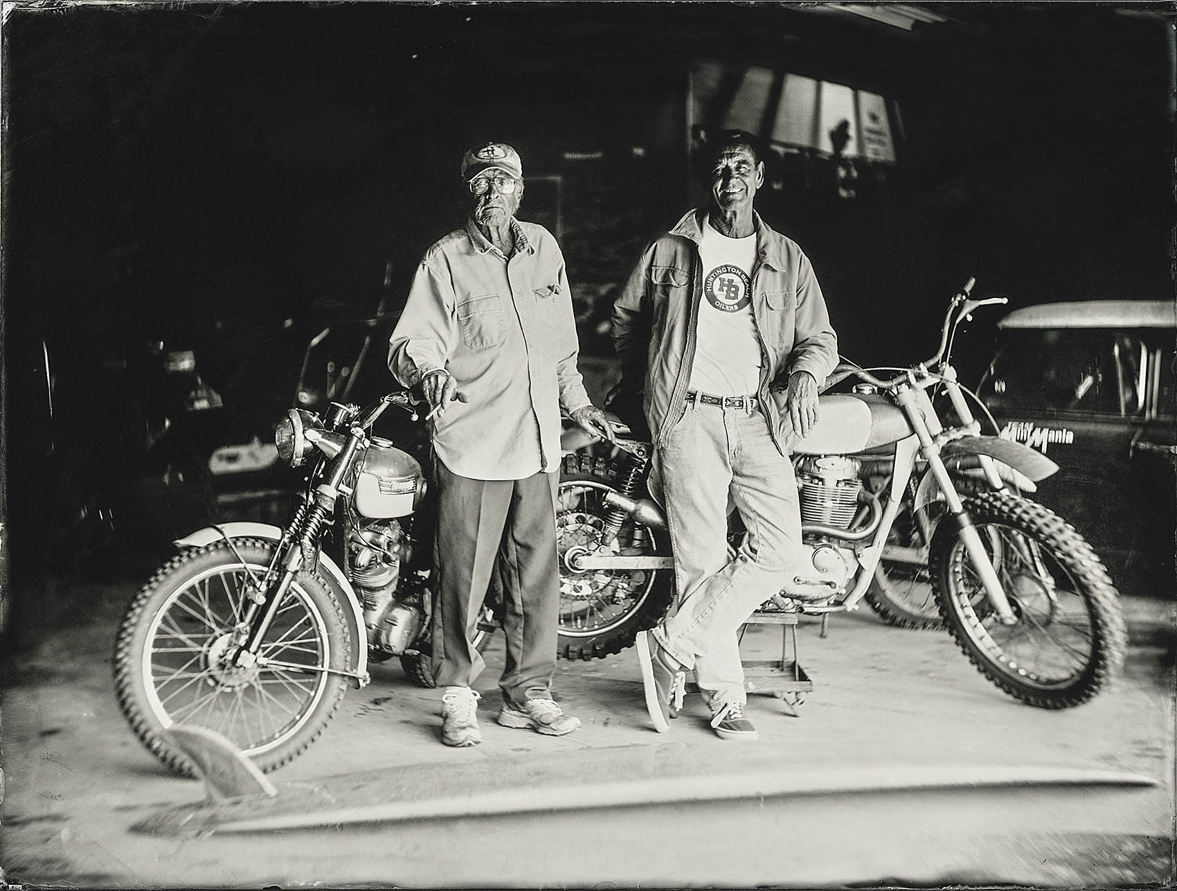 Art Of Ride By Wheels And Waves - GLORIOUS MOTORCYCLES